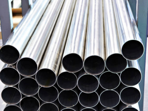 Memilih Material Pipa Seamless untuk Berbagai Kondisi Lingkungan